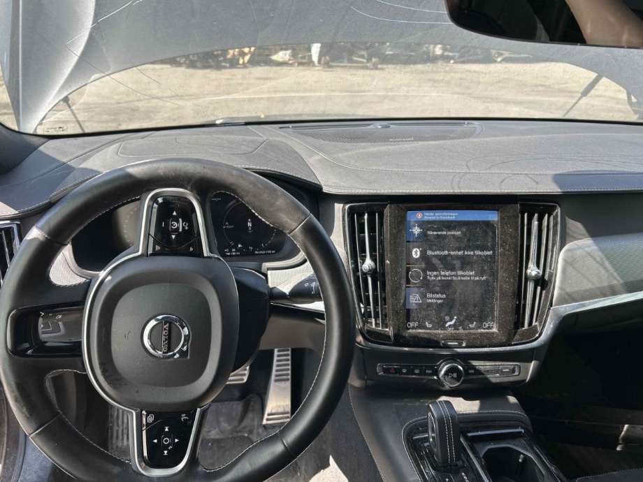 Volvo V90 / V90 CC / S90, 2016->> delebil, Motorkode: B4204T46,ERAD_2,C ...
