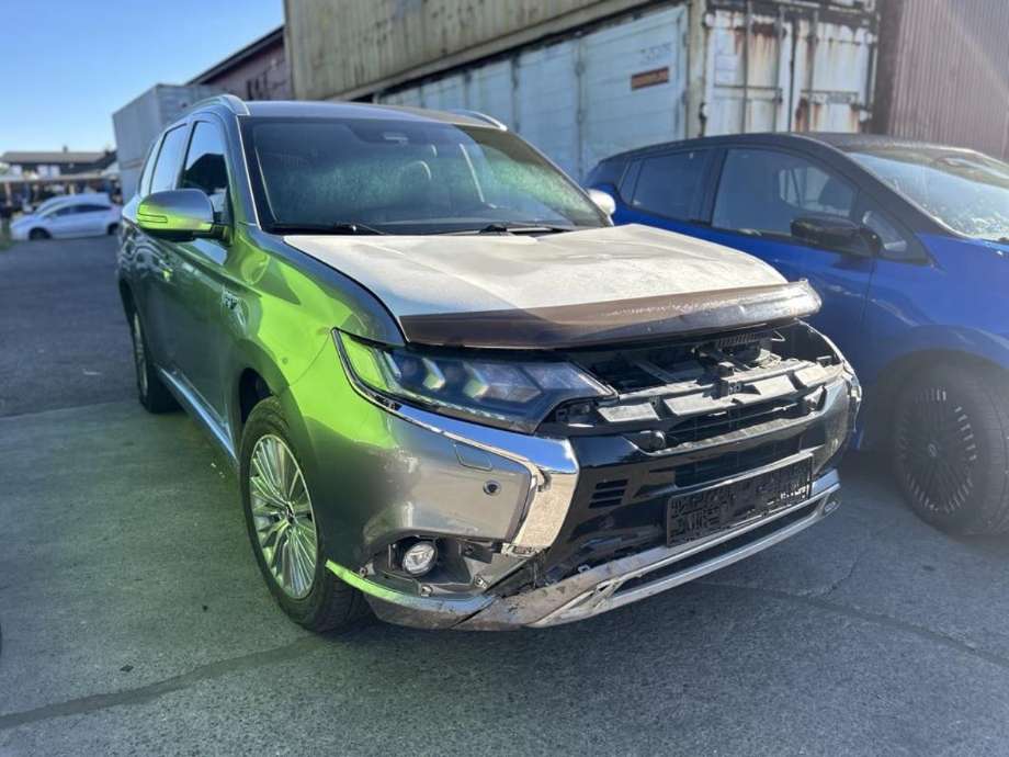 Bilstereo navigasjon til Mitsubishi Outlander, 2015-->> (Type III, Fase ...