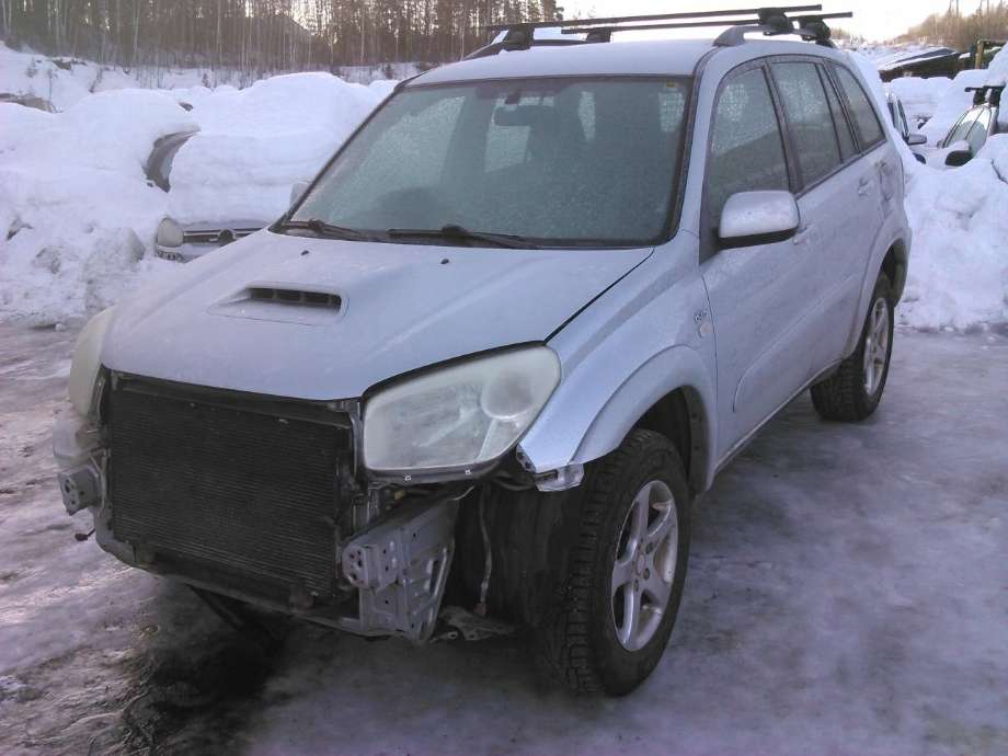 Toyota RAV4, 2000-2006 (Type II) delebil