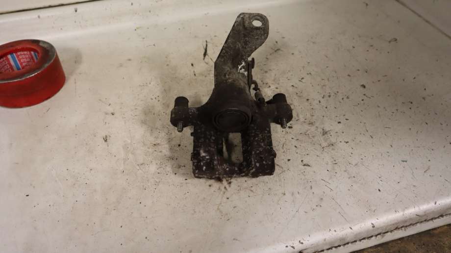 Bremsecaliper venstre bak til Peugeot 308, 2013-2021 (Type II) (16 113 ...