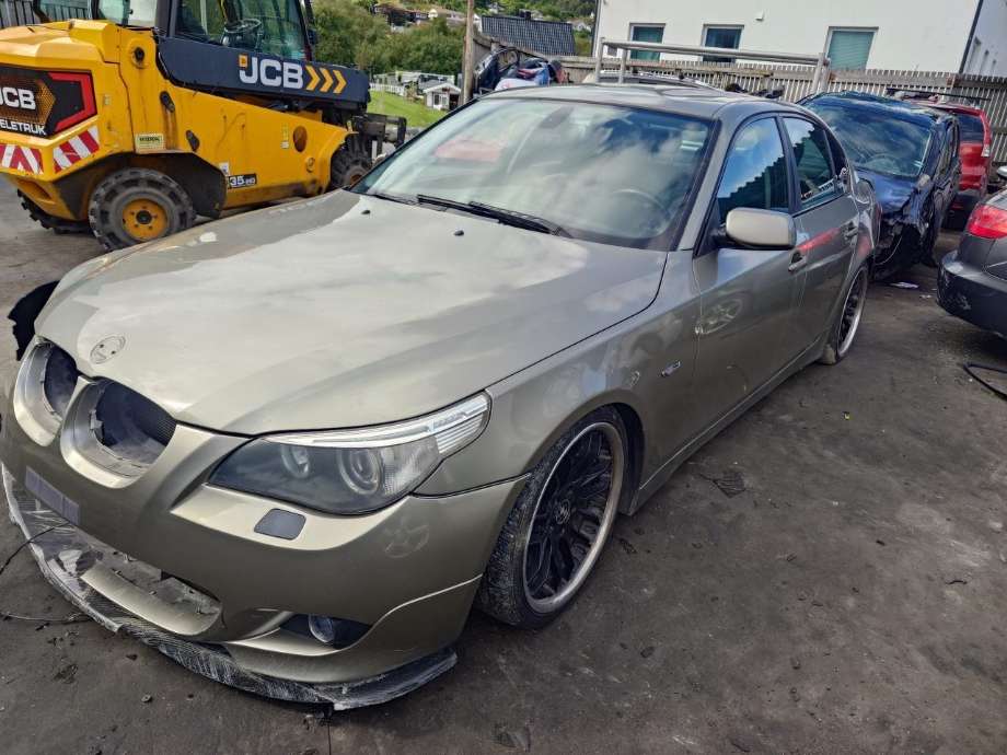 BMW 5-Serie, 2003-2010 (E60/E61)(E60/E61) delebil, Motorkode: 256D2, Girkode: 24 00 7 541 153