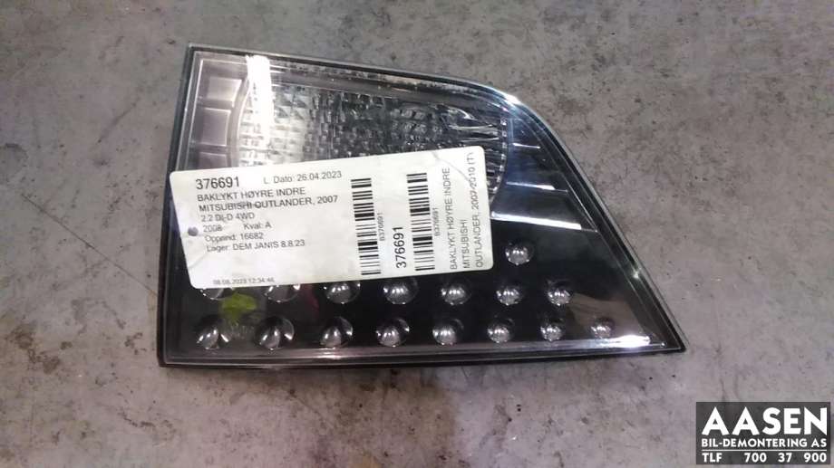 Baklykt høyre indre til Mitsubishi Outlander, 2007-2010 (Type II, Fase ...