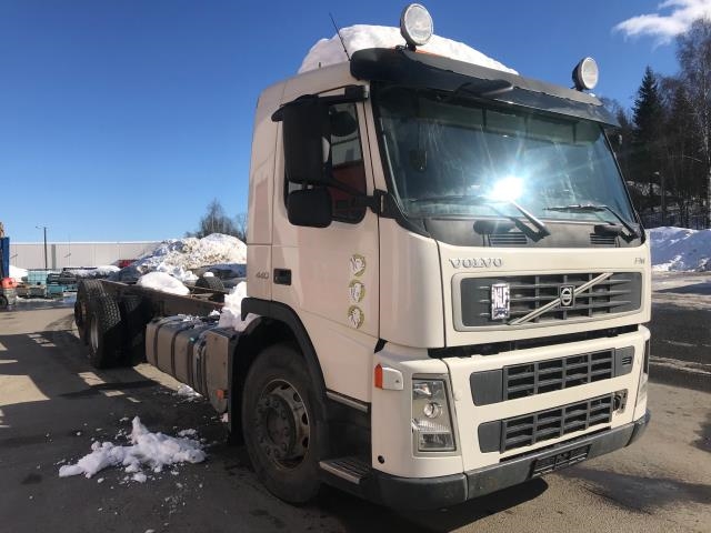 Lastebil Volvo FM, 2002-2008 (Versjon 2)(Versjon 2) demonteringsobjekt ...
