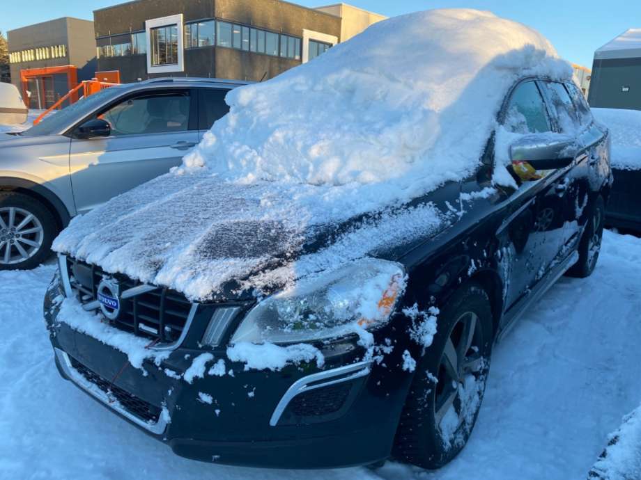 Volvo XC60, 2008-2013 (Type I, Fase 1) delebil, Motorkode: D5244T17