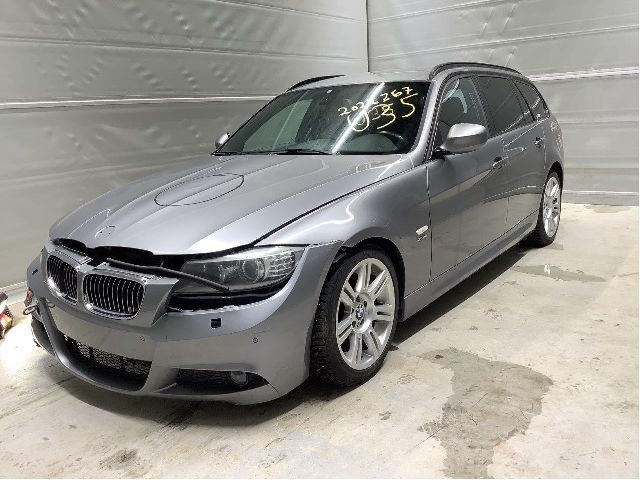 Hattehylle til BMW 3-Serie, 2005-2011 (E90/E91/E92/E93)(E90/E91/E92/E93), Motorkode: N47-D20C