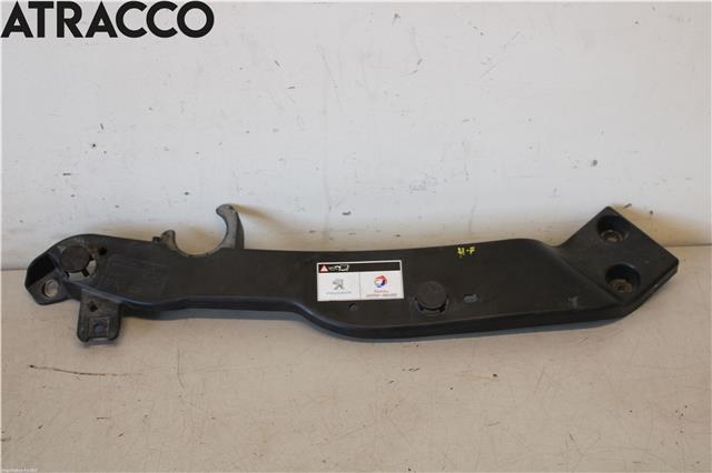 Frontlyktehus til Peugeot Partner, 2019->> (Type III) (9830521680 ...